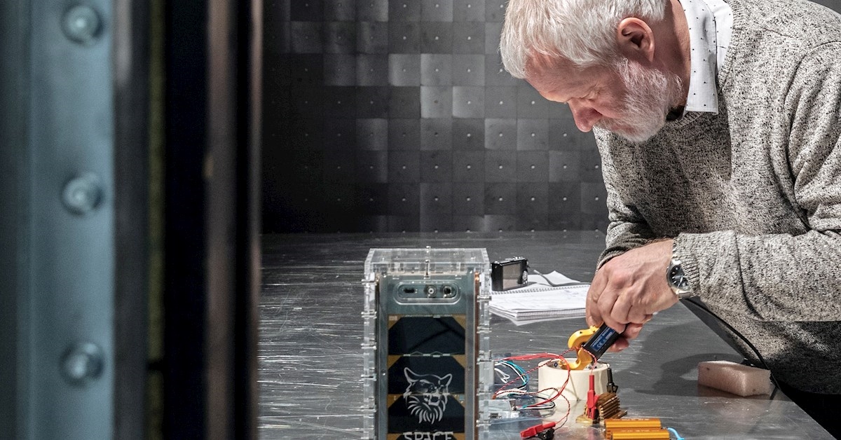 Article: Modelling physics of failure mechanisms