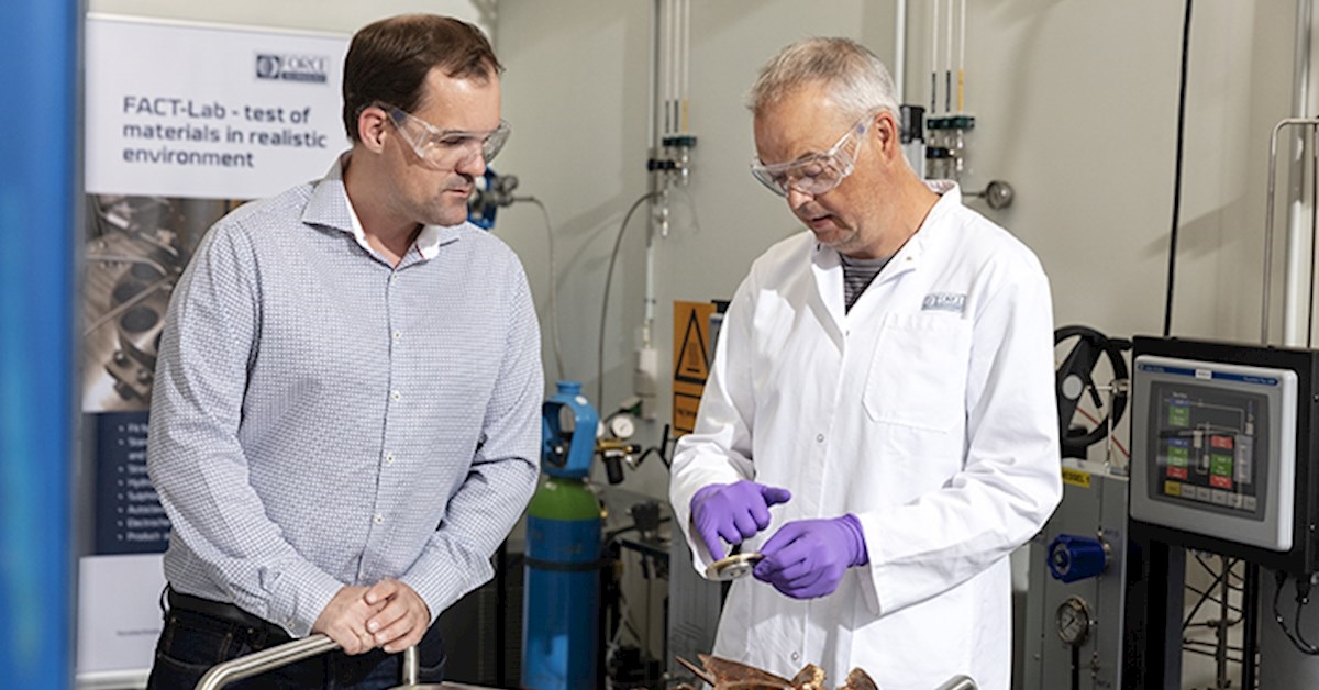 Testing of components in aggressive environments